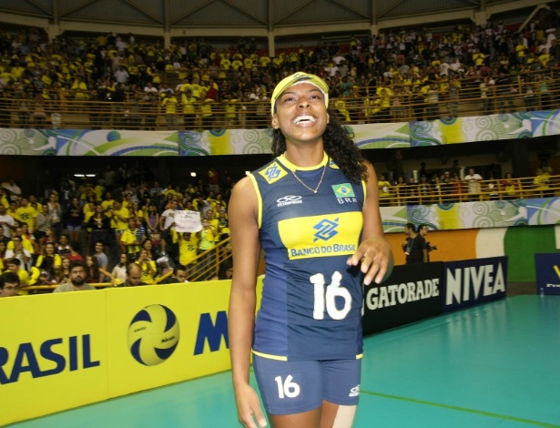 Fernanda Garay - Fotos - UOL Esporte