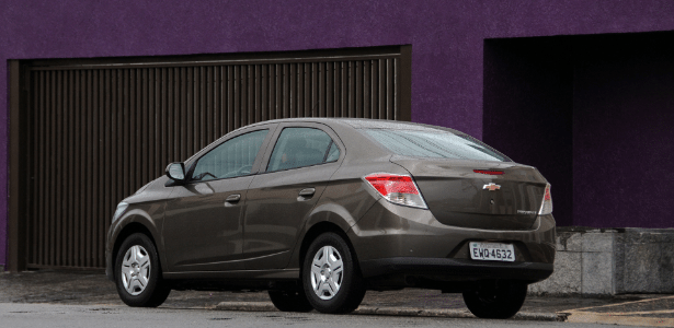 Chevrolet convoca Prisma e Onix por falha nos bancos dianteiros ...