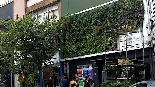 9 incríveis jardins verticais pelo mundo | SkyscraperCity Forum