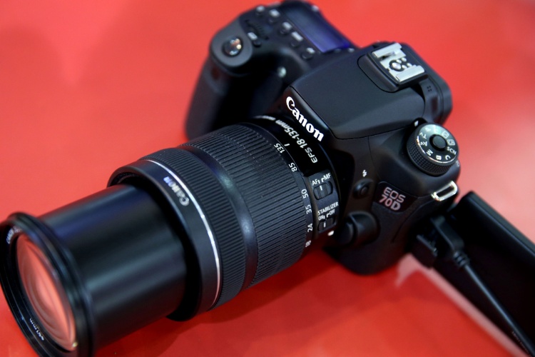 Drones e câmeras para 'quase profissionais' são destaque em feira de ...